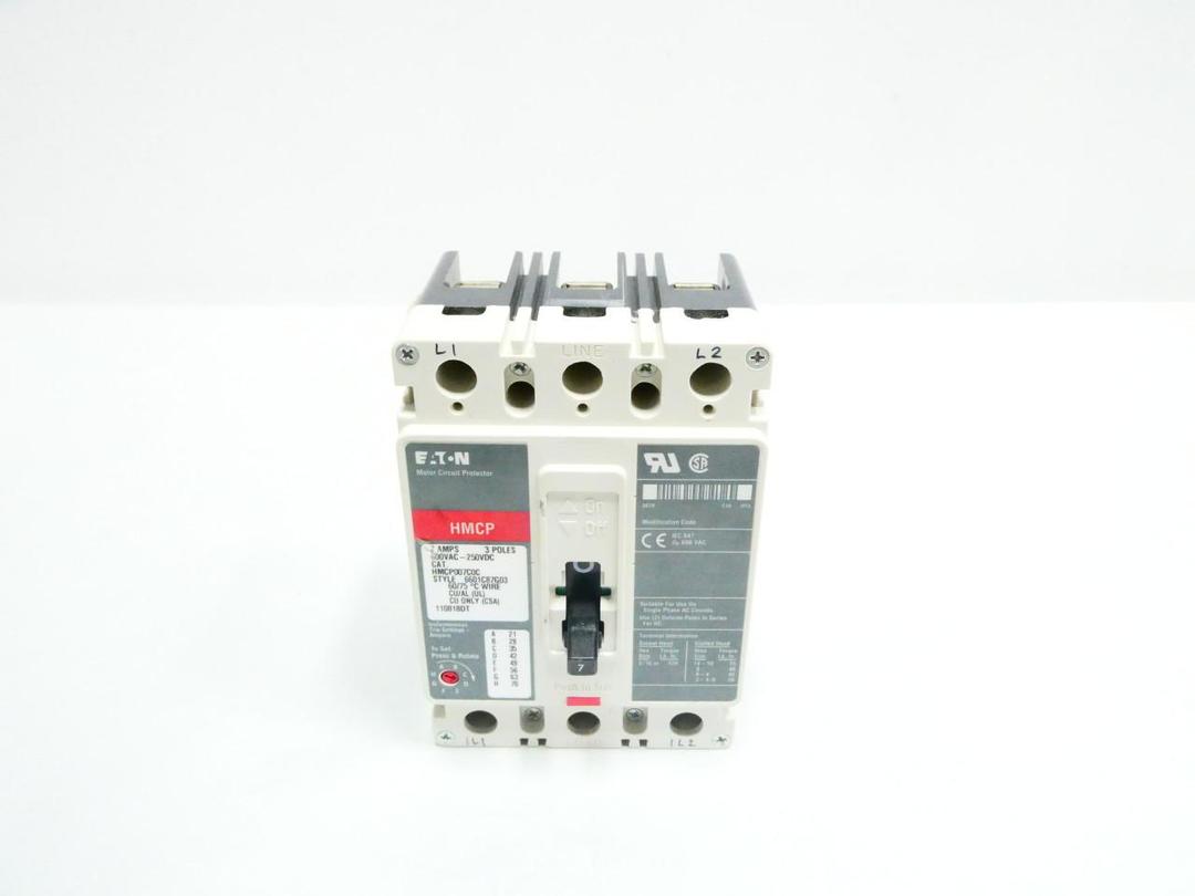 EATON HMCP007COC MOLDED CASE CIRCUIT BREAKER 3P 7A AMP 600V-AC