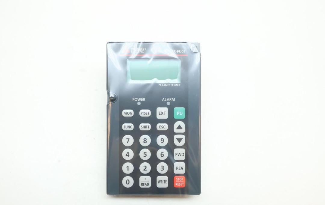 MITSUBISHI FR-PU07 24-KEY INVERTER KEYPAD OPERATOR INTERFACE PANEL