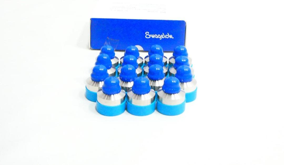 BOX OF 15 SWAGELOK SS-16-MPW-A-6TSW STAINLESS PIPE ADAPTER 1IN MPW X 3 ...