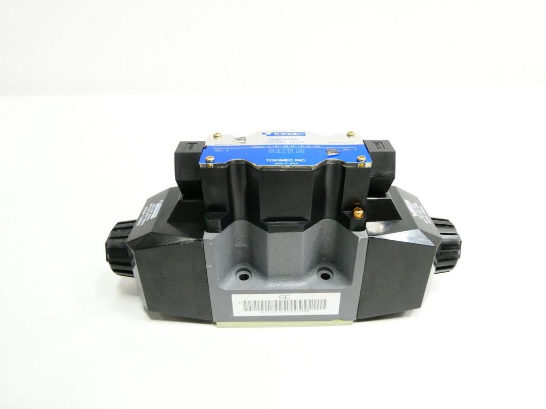 TOKYO KEIKI TOKIMEC DG4V-5-6C-M-PL-B-6-40 DIRECTIONAL CONTROL VALVE 120V-AC