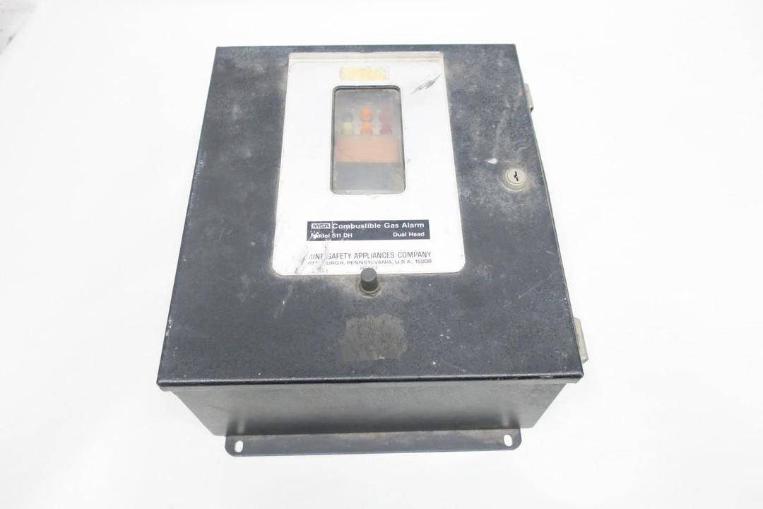 MSA 511 DH DUAL HEAD COMBUSTABLE GAS ALARM DETECTOR GAS 115V-AC