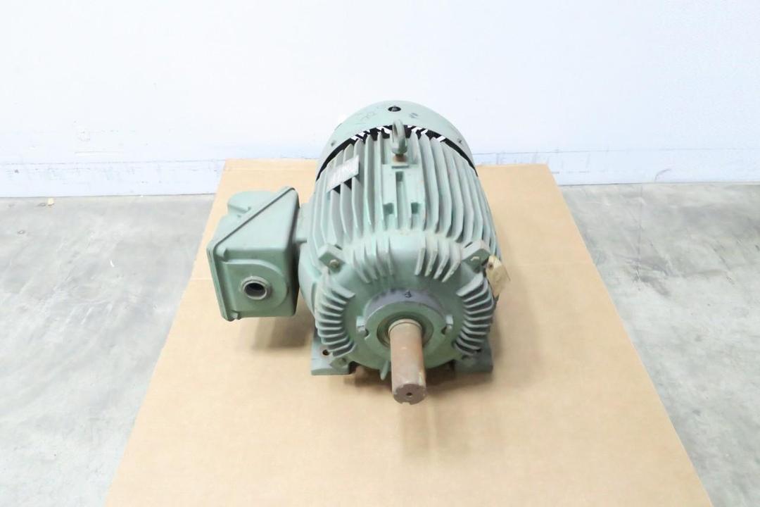 CARRIER CSZ4004LV-SPEC AC MOTOR 324T 3PH 40HP 1760RPM 230/460V-AC
