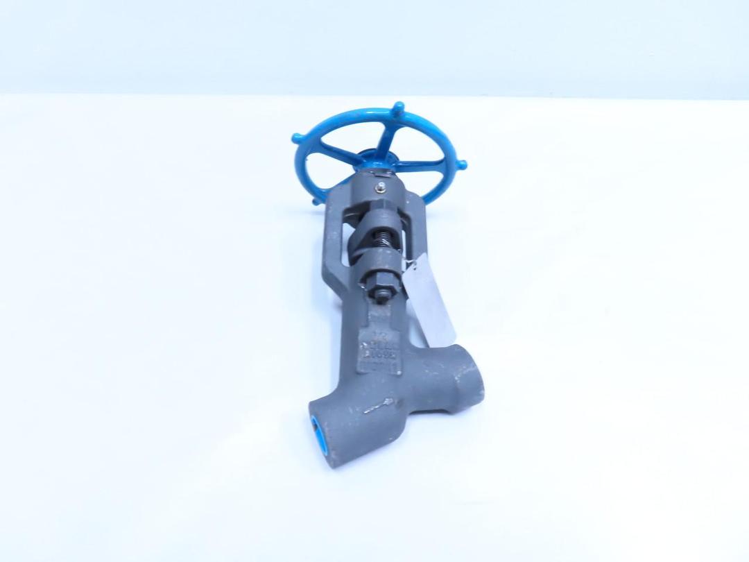 VELAN W-8076Z-02TS MANUAL STEEL SOCKET WELD GLOBE VALVE 1690 3/4IN