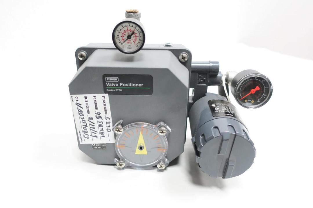 FISHER 3720 ELECTRO-PNEUMATIC VALVE POSITIONER 4-20MA 30V-DC