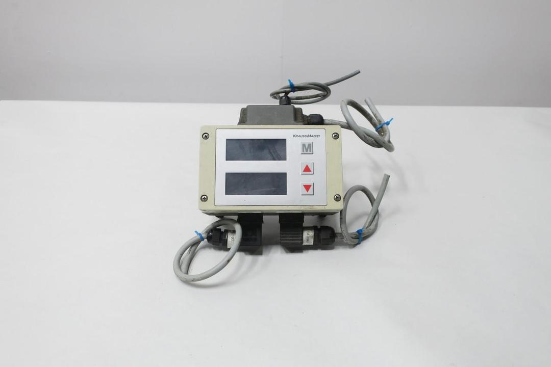 BARKSDALE 0007-016 UAD3 V3 CONTROLLER 4-20MA 18-30V-DC