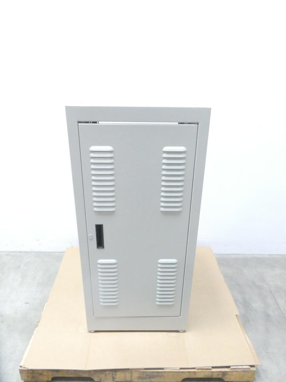 HAMMOND RS4924CG1 SLOPED CONSOLE RACK CABINET 49IN X 22.6IN X 24.5IN