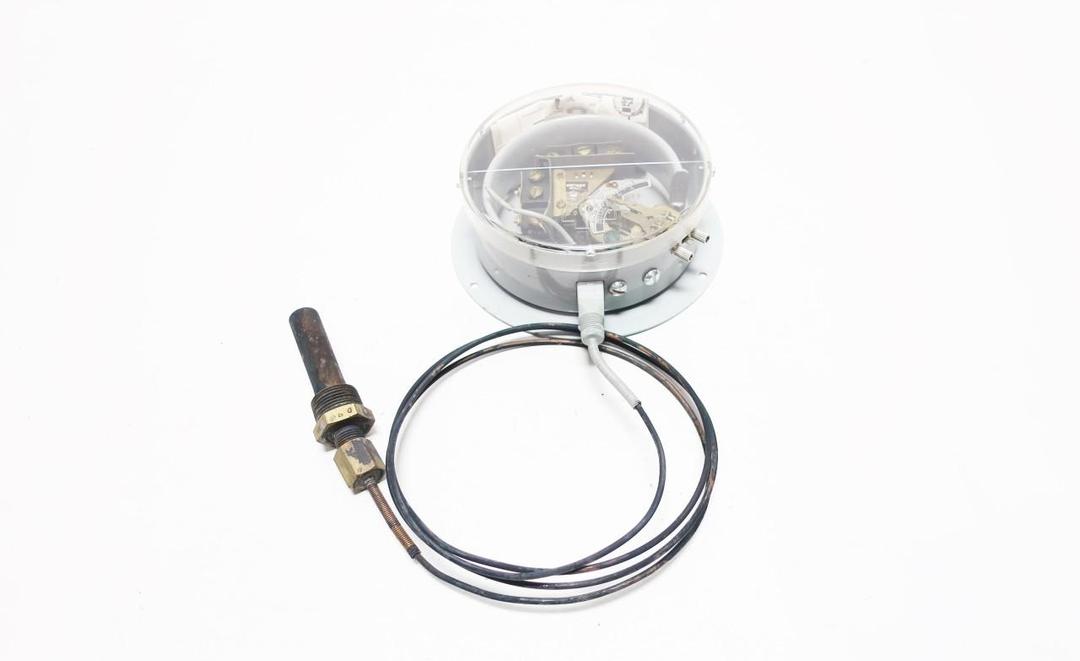 MERCOID DA-7038-804-8 250-380F 125/250/480V-AC TEMPERATURE SWITCH